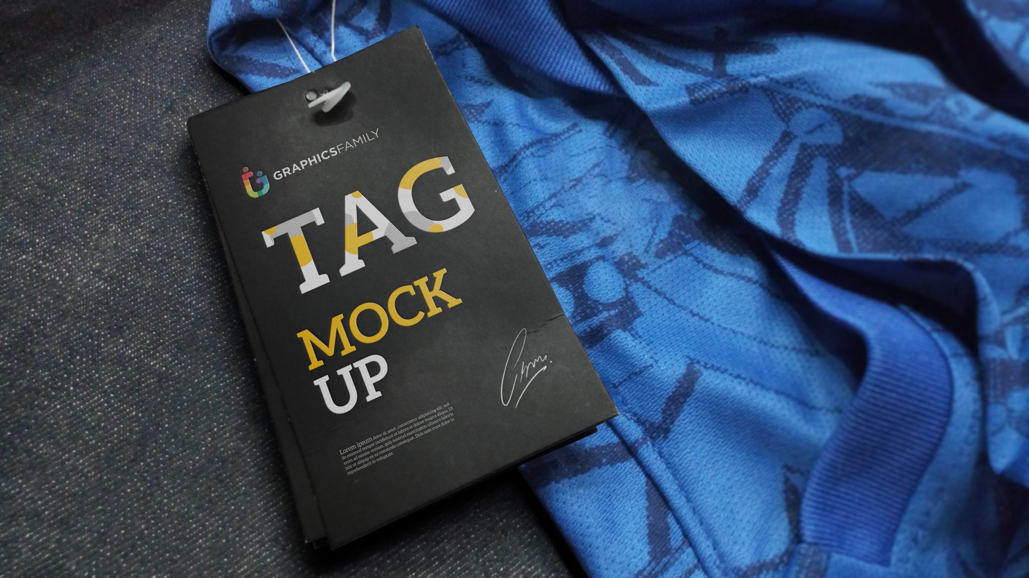 Free Tag Mockup – GraphicsFamily