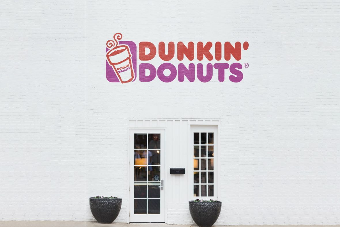 Beautiful Shop Logo Mockup – GraphicsFamily