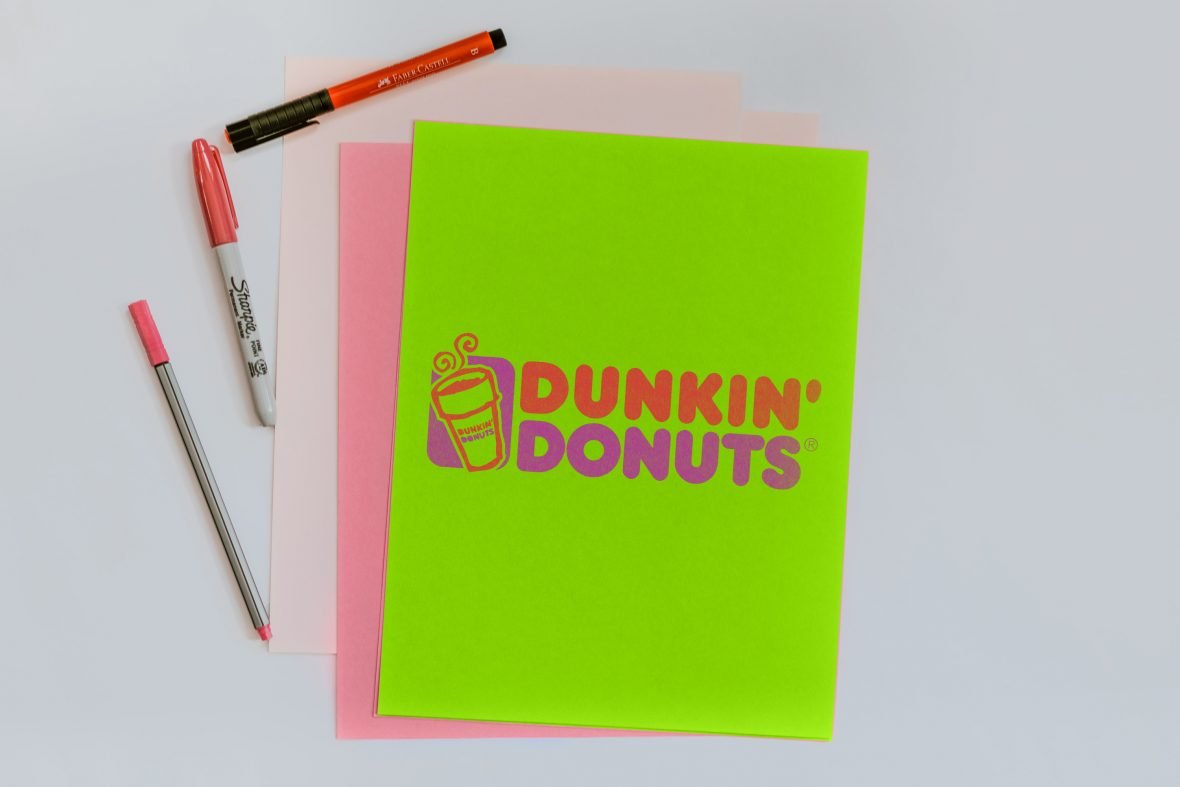 Color Paper Logo Mockup – GraphicsFamily