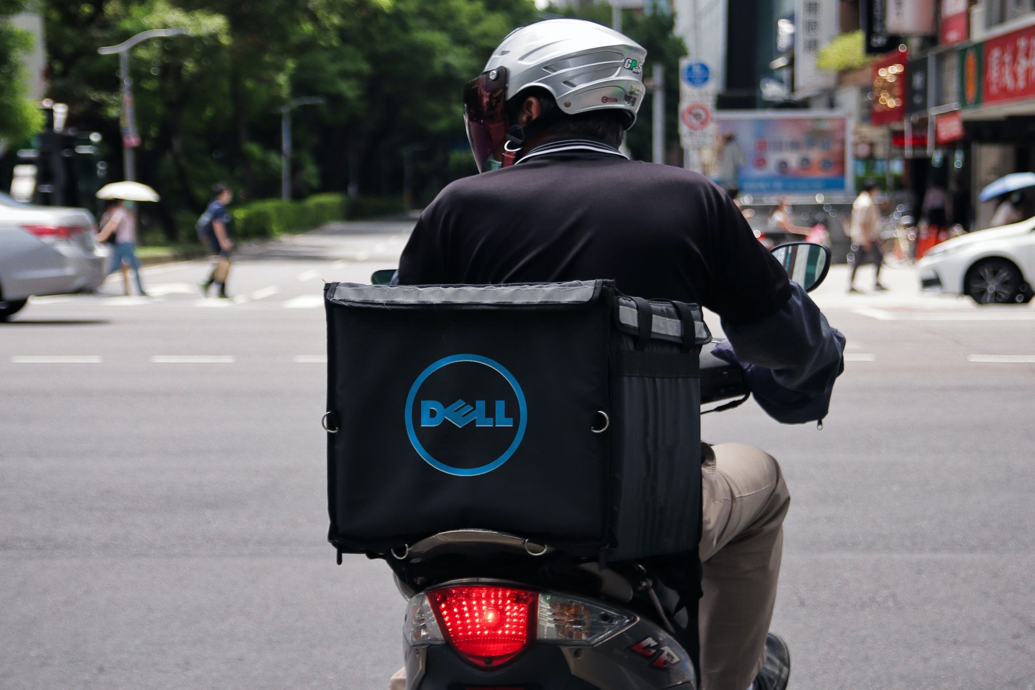 Delivery Rider Bag Logo Mockup – GraphicsFamily