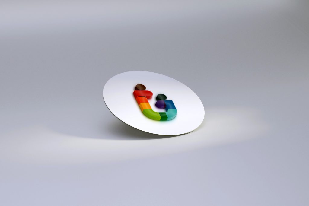 3D Isometric Icon Logo Mockup – GraphicsFamily