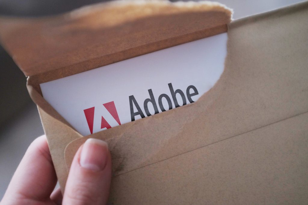 Letterhead Header Logo Mockup – GraphicsFamily