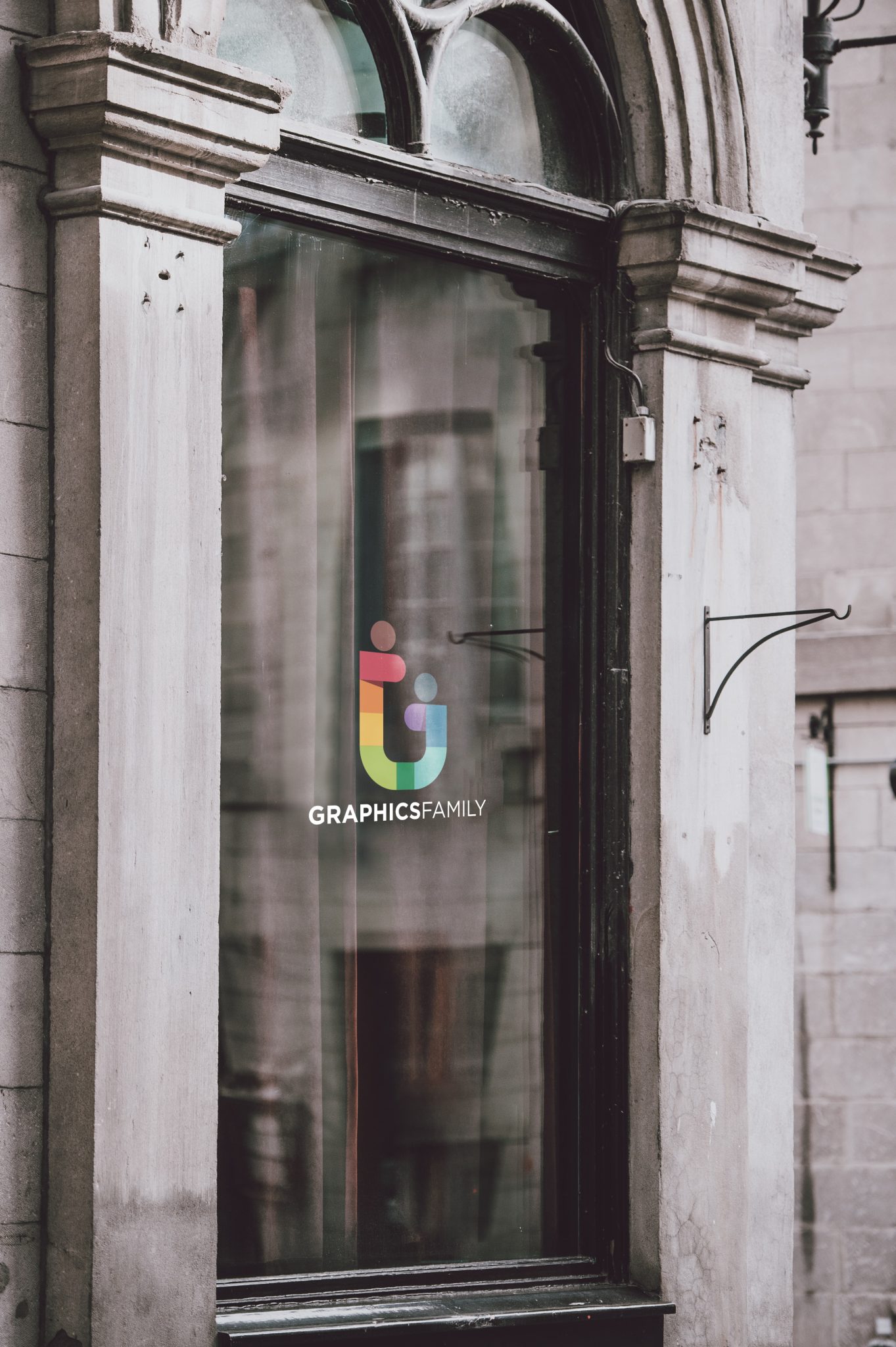 41+ Best Free Glass Logo Mockups – GraphicsFamily