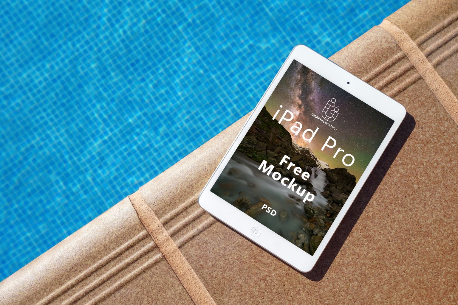 4+ Free iPad Mockups – GraphicsFamily